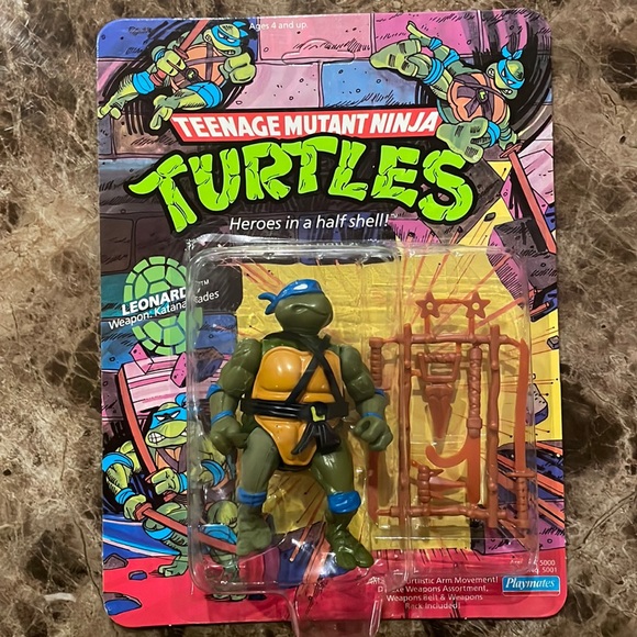 Playmates Toys | Toys | Teenage Mutant Ninja Turtles Leonardo 988 ...